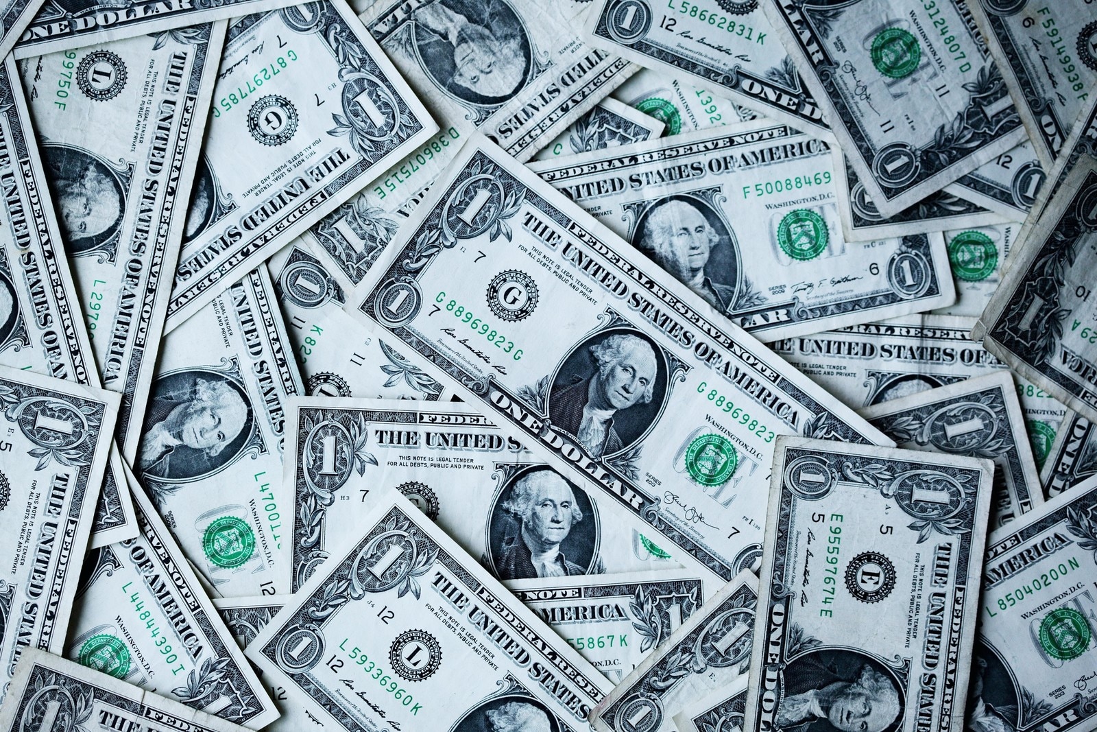 How do different generations in the US spend their income? | World ...