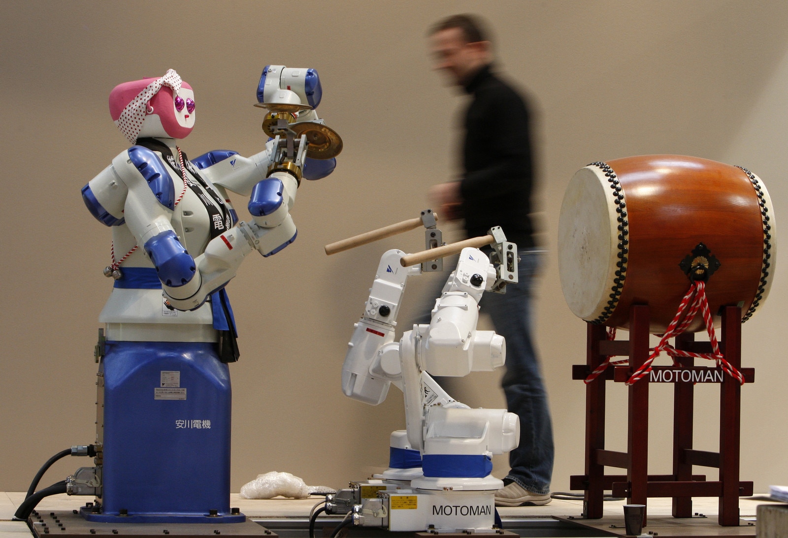 How automation has affected jobs through the ages | World Economic Forum