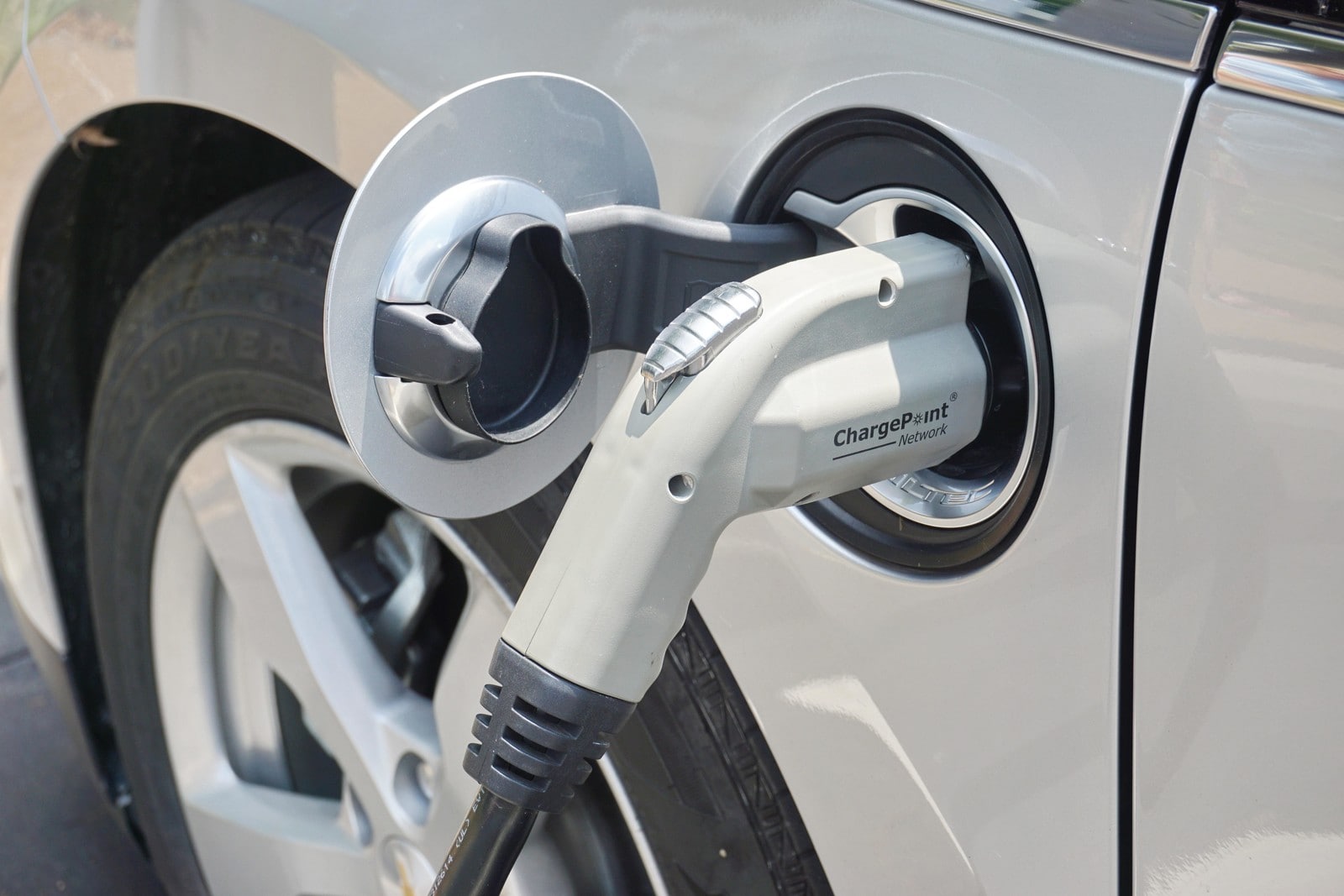 Electric Vehicles The 3 Main Factors Holding Back Sales World