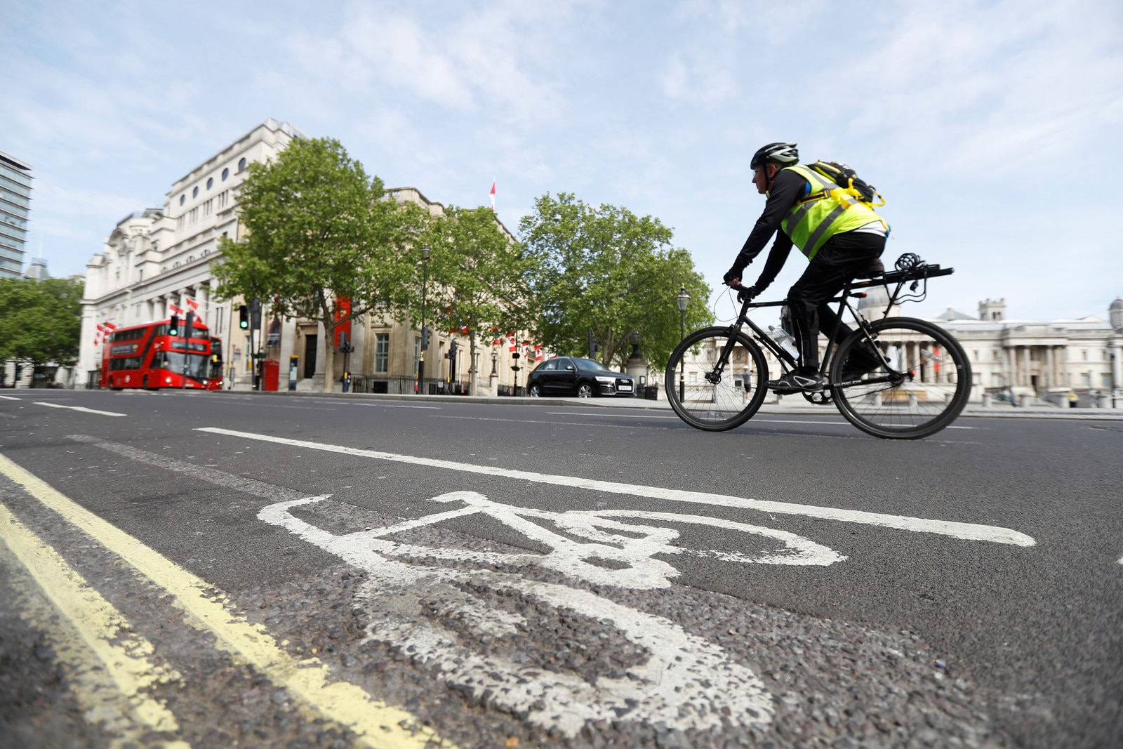 How is London tackling air pollution? And is it working? | World ...