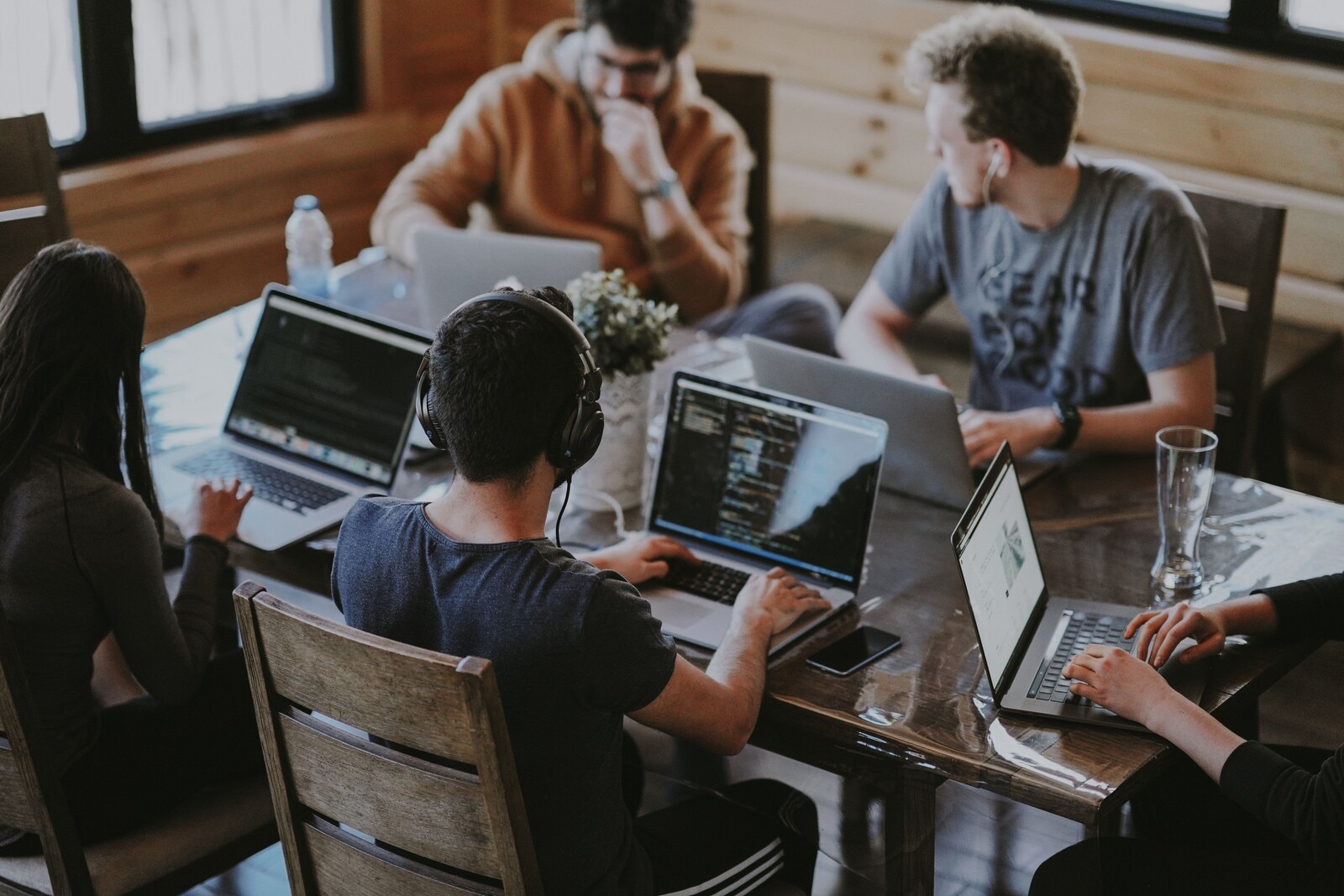 Why we must rethink the employee/employer relationship | World Economic ...