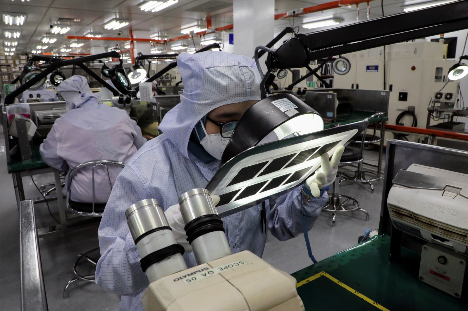 Chip shortage: how the semiconductor industry is dealing with this ...