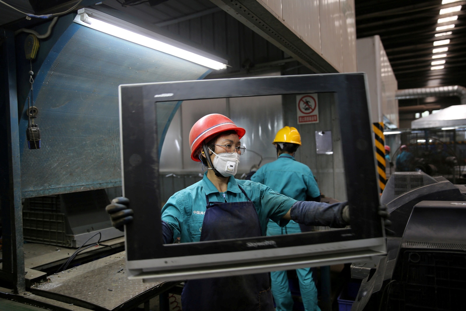 Helping companies in China recycle 50% of e-waste by 2025 | World ...