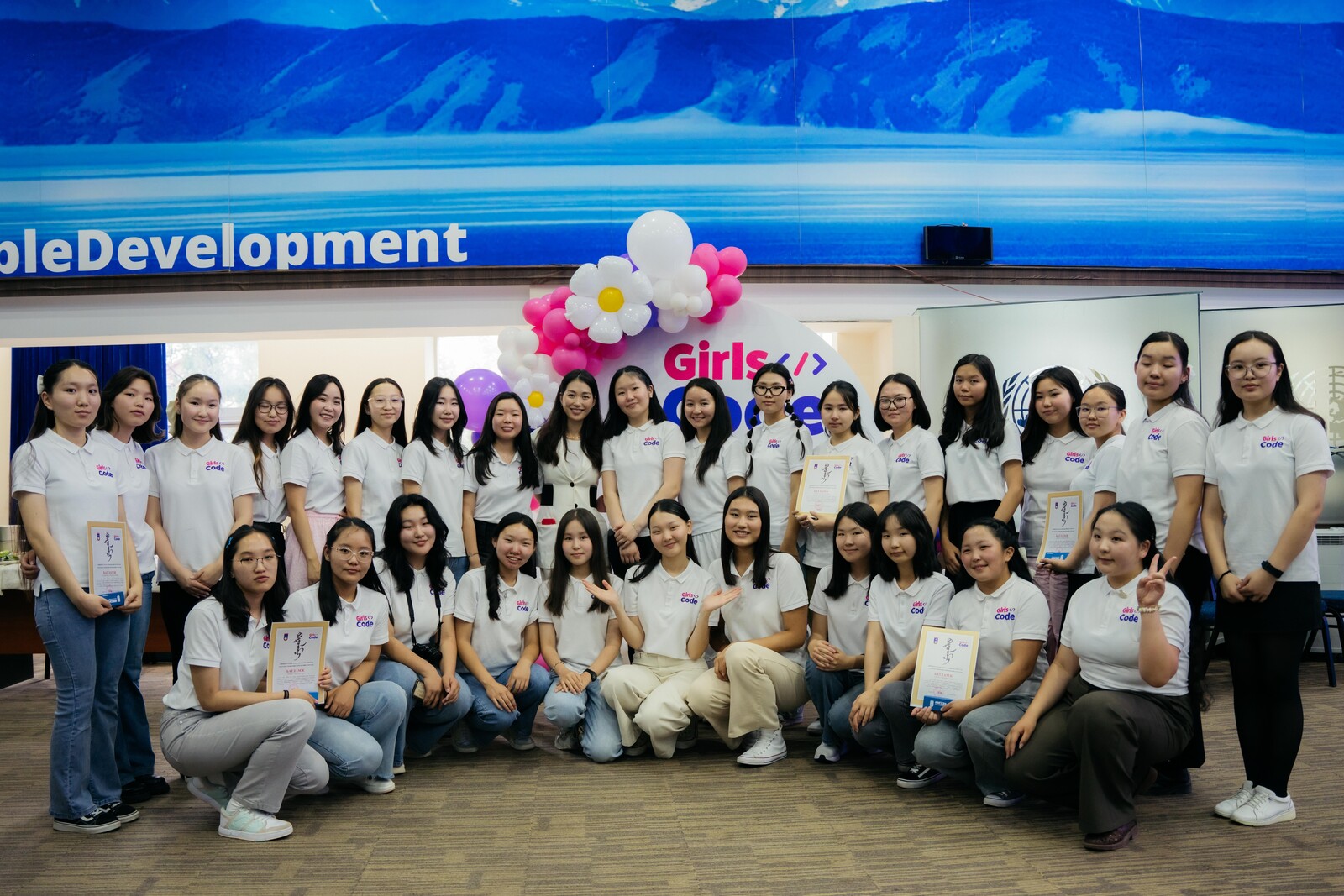 Women in tech interview: Girls Who Code CEO Tarika Barrett | World ...