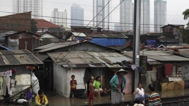 The race to protect cities from climate-related disasters | World ...