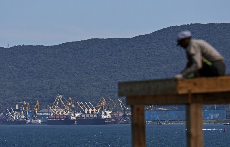 Could AI lock out developing countries from global trade? | World ...