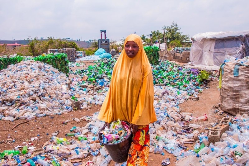 How Nigerian women lead action against plastic pollution | World ...