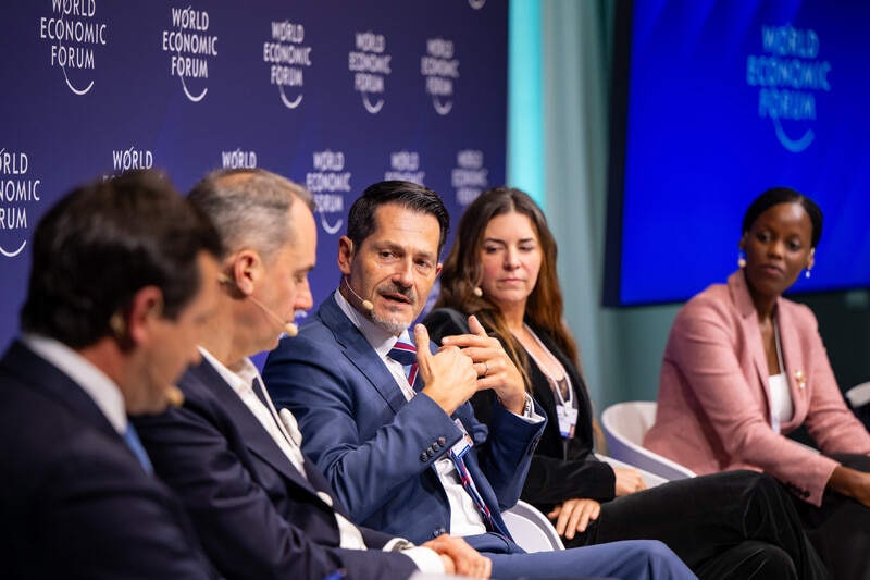 How can leadership evolve in a volatile world? | World Economic Forum