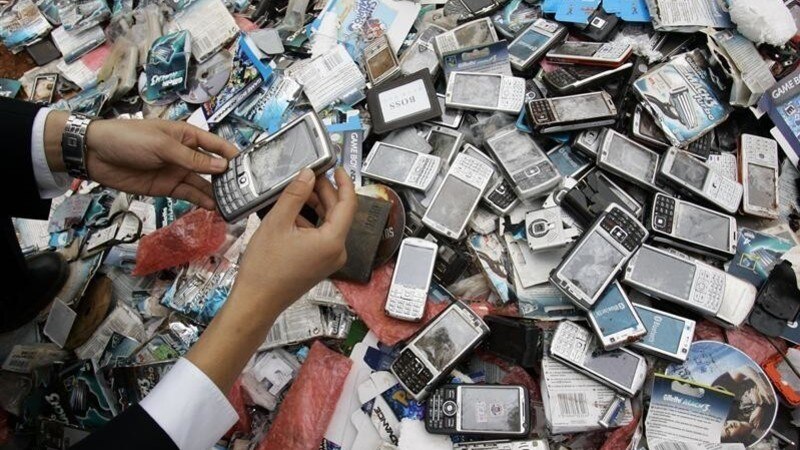 An app to help in the fight against illicit trade | World Economic Forum