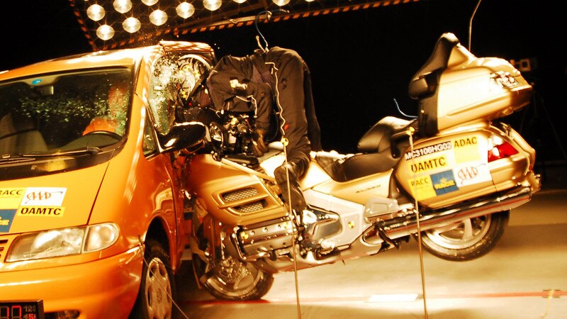 8 of the most powerful road-safety adverts | World Economic Forum