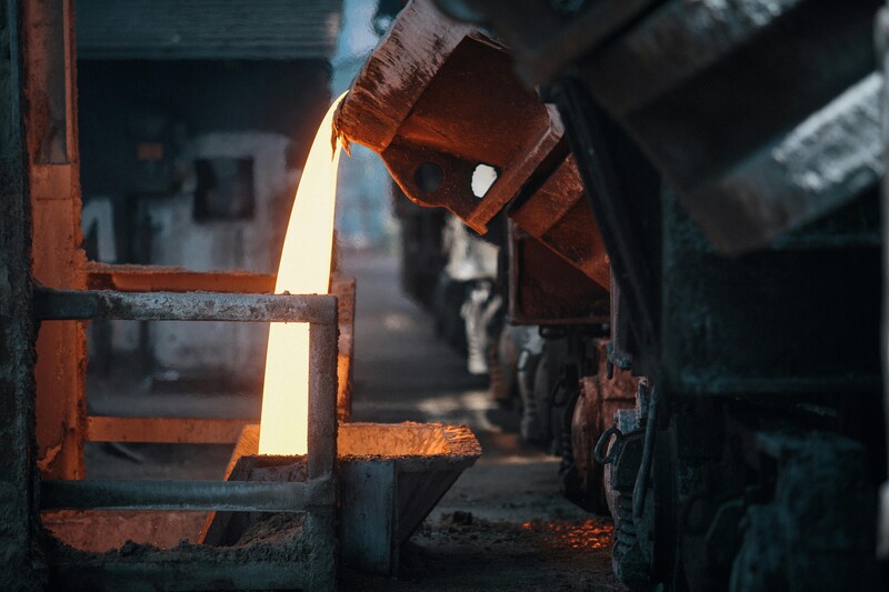 How solar thermal trapping could make metal smelting more sustainable ...