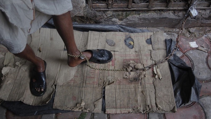 How can India tackle modern-day slavery? | World Economic Forum