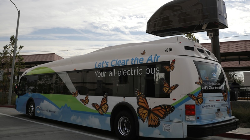 California wants all its buses to be 100% electric | World Economic Forum