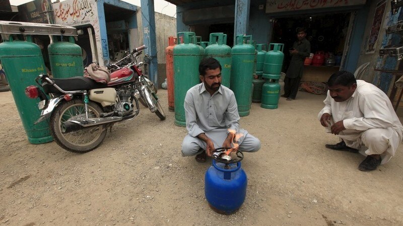 How can Pakistan increase the availability of natural gas? | World ...