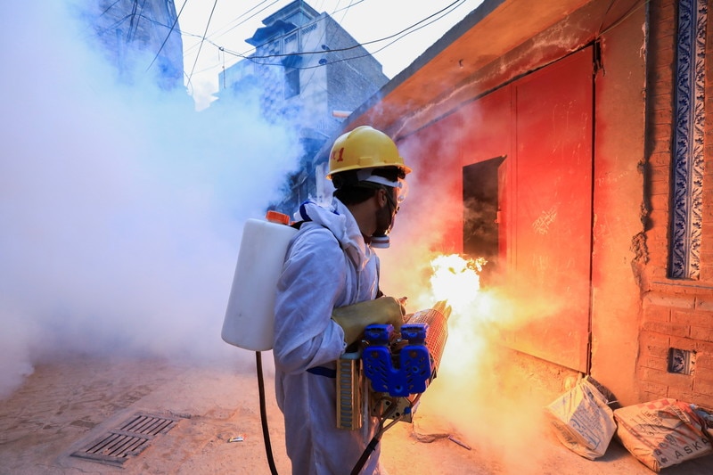 Dengue and COVID-19 combine to put India’s health system under pressure ...