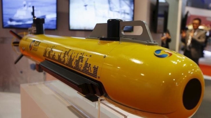 This fleet of underwater robots is studying ocean microbes | World ...