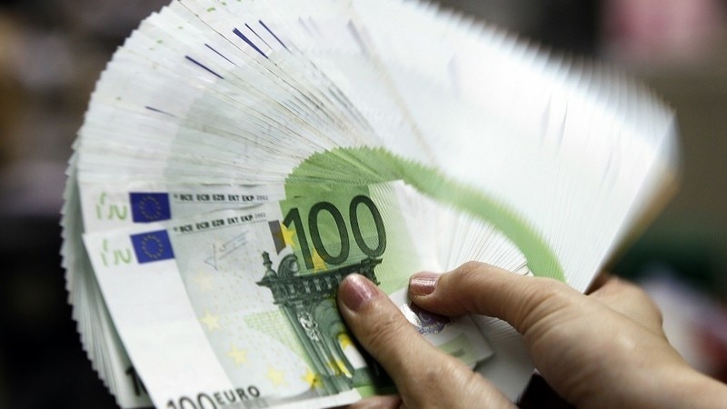 How did joining the Euro affect productivity in southern Europe ...