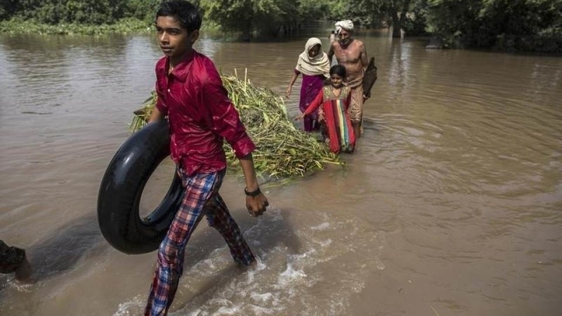 How climate change forces more people into poverty | World Economic Forum
