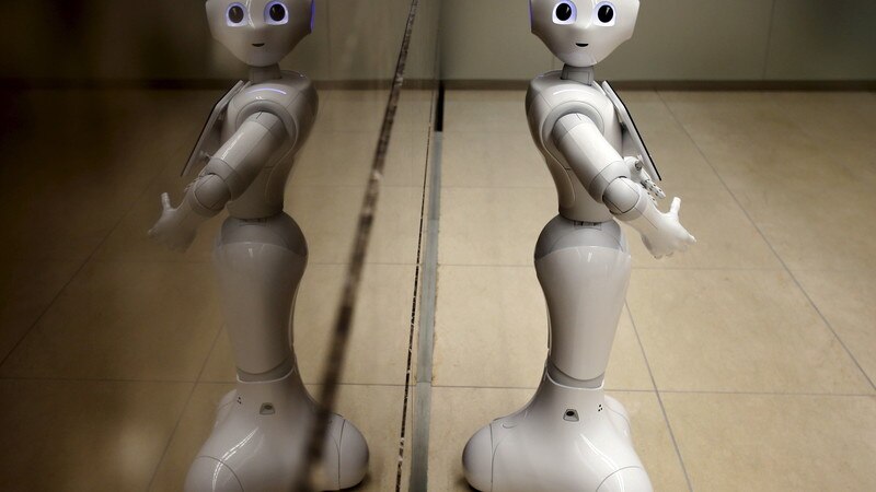 Here's how to teach a robot to develop intuition and make intelligent ...