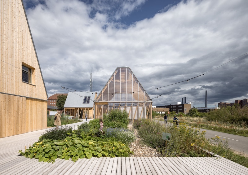 This prototype for sustainable buildings aids decarbonization | World ...