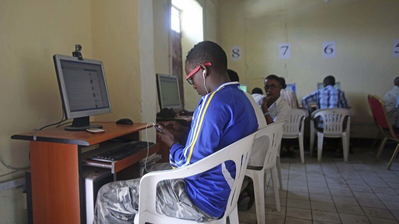 What’s holding up Africa’s internet connectivity? | World Economic Forum