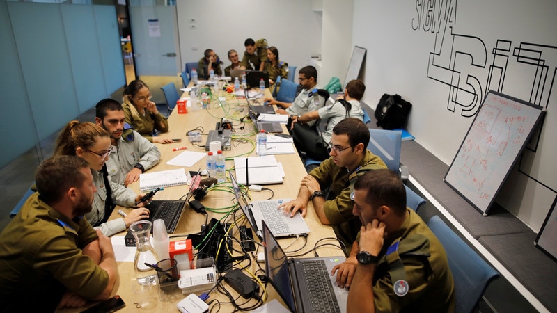 How leaders can use 'agile governance' to drive tech and win trust ...