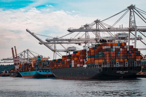 Mapping shipping lanes: Maritime traffic around the world | World ...