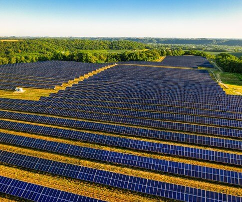 Can floating solar farms help us reach net zero? | World Economic Forum