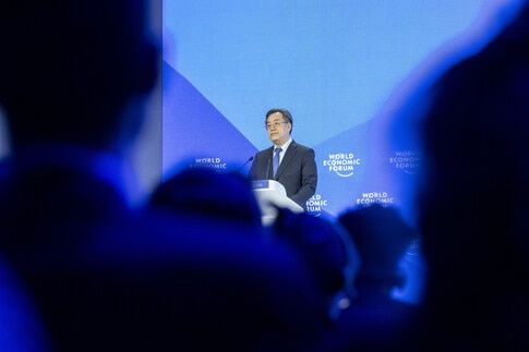 How might economic decoupling or de-risking impact the global economy ...