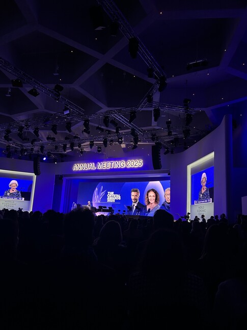 Biblioburro: The amazing donkey libraries of Colombia | World Economic ...