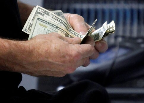 Global income inequality: How big is gap between richest and poorest ...