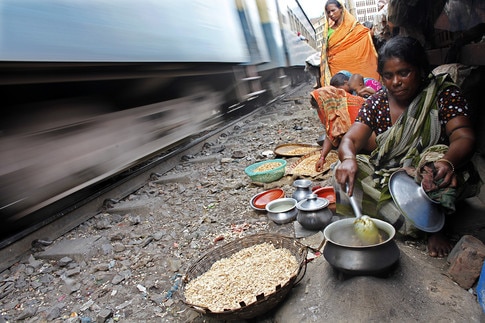 How do cooking fuels impact health, equality and climate? | World ...