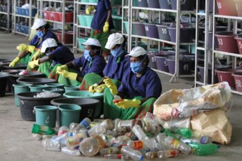 Zero Waste Day: Reducing waste for a greener future | World Economic Forum