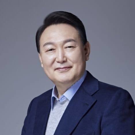 Special Address by Yoon Suk Yeol, President of the Republic of Korea > World Economic Forum ...