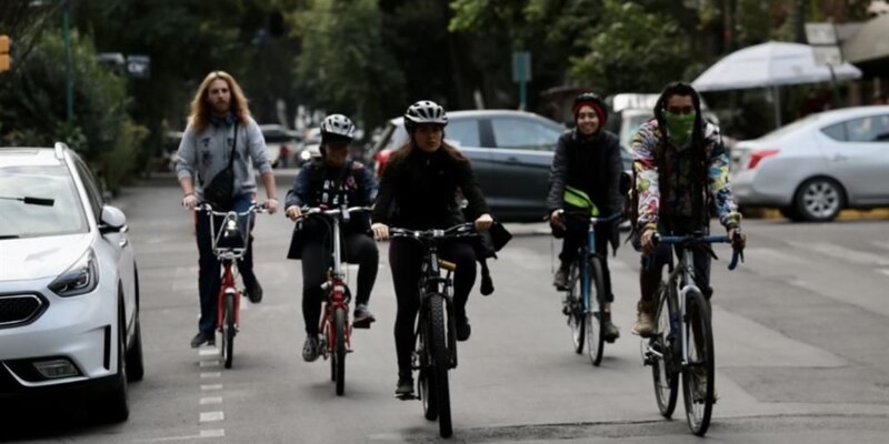 Bike Buses - Caravanas Ciclistas | World Economic Forum