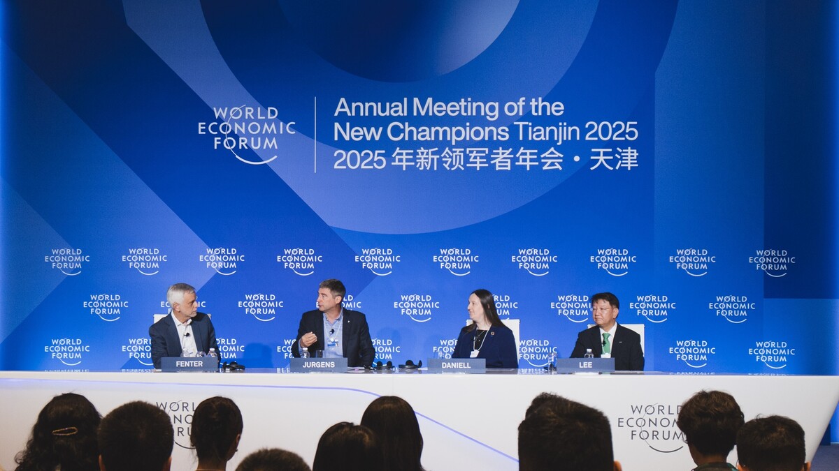 Top 10 Emerging Technologies of 2025 | World Economic Forum