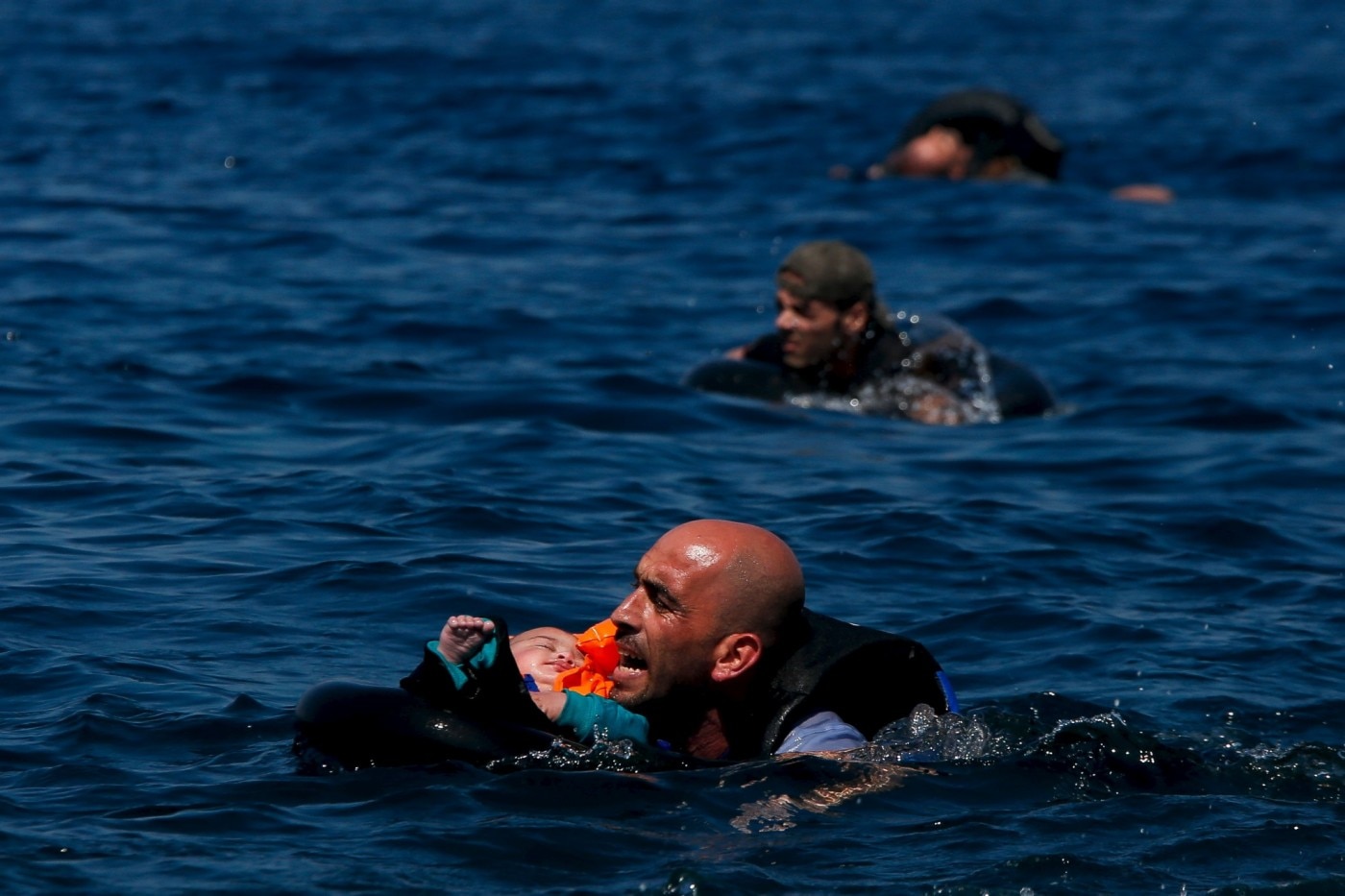 16 photos that capture the devastation of the refugee crisis | World ...